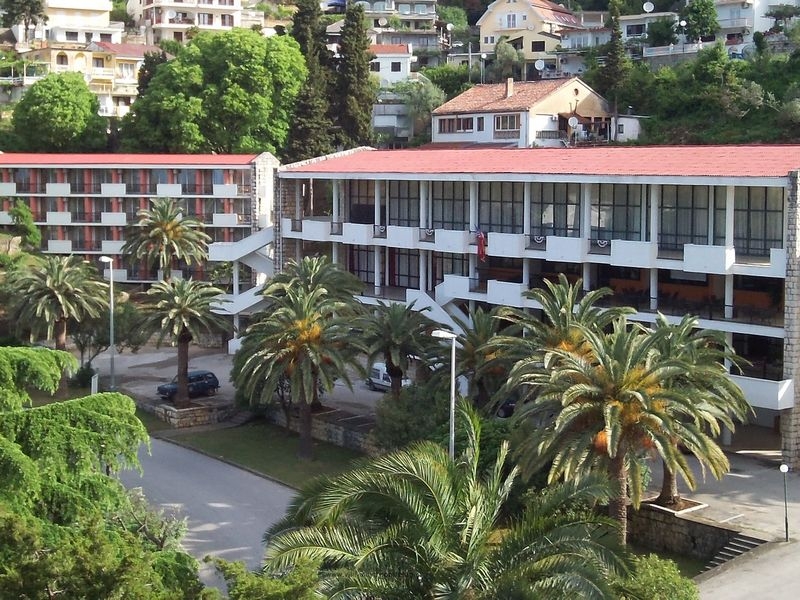 Book Hotel Mediteran in Ulcinj Montenegro | Globtour